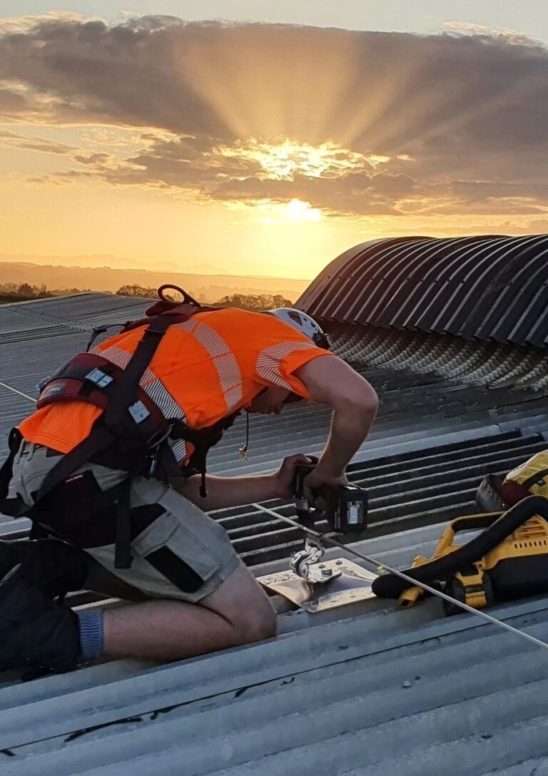Horizontal Lifelines Systems: Overhead, Roof, Permanent & Temporary
